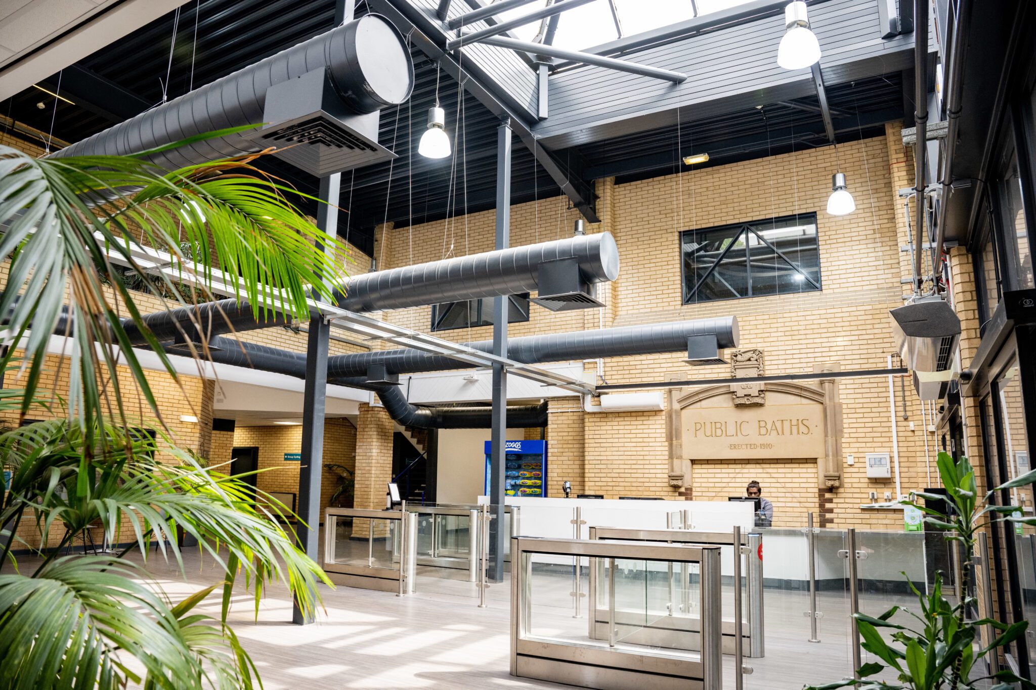 Aylestone Leisure Centre - Stepnell