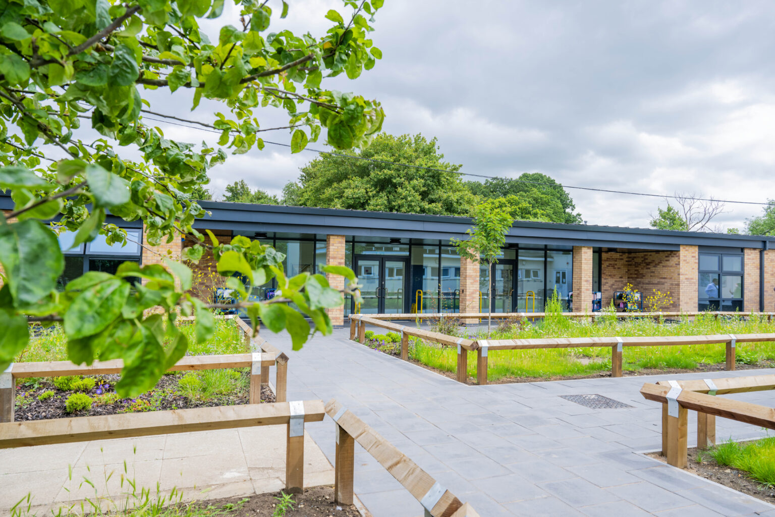 Overdale Junior School, Leicester - Stepnell